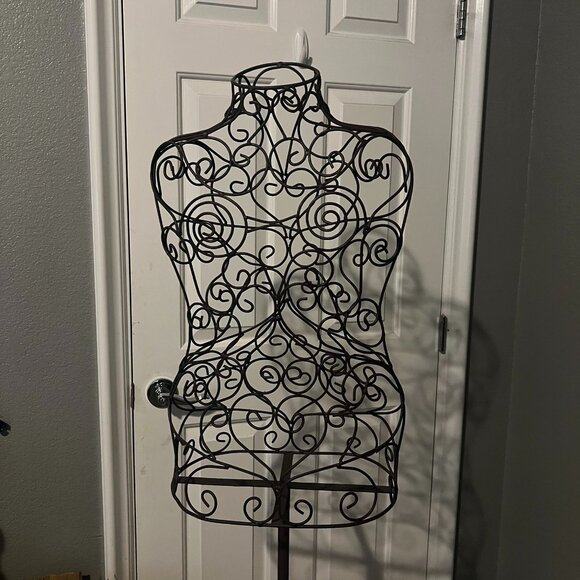 other | Other | Vintage Ornate Wire Mannequin Display Approximately 5 ...